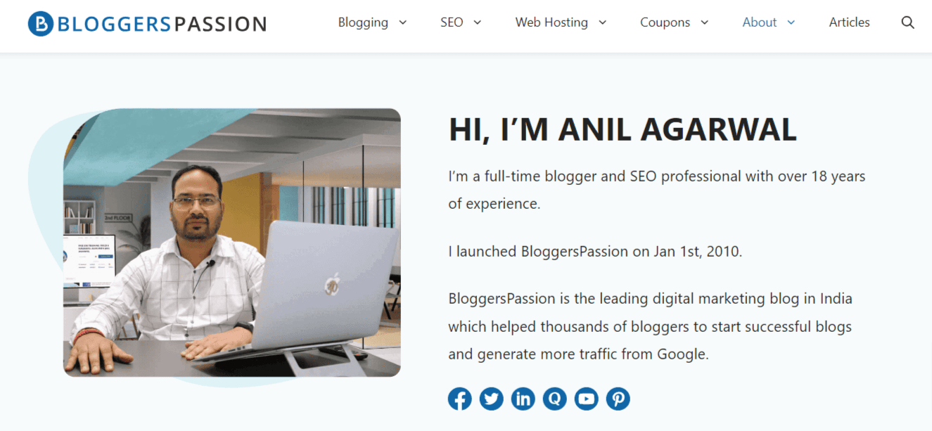 [33 Proven] Blogging Tips and Tricks For Beginners & Pro